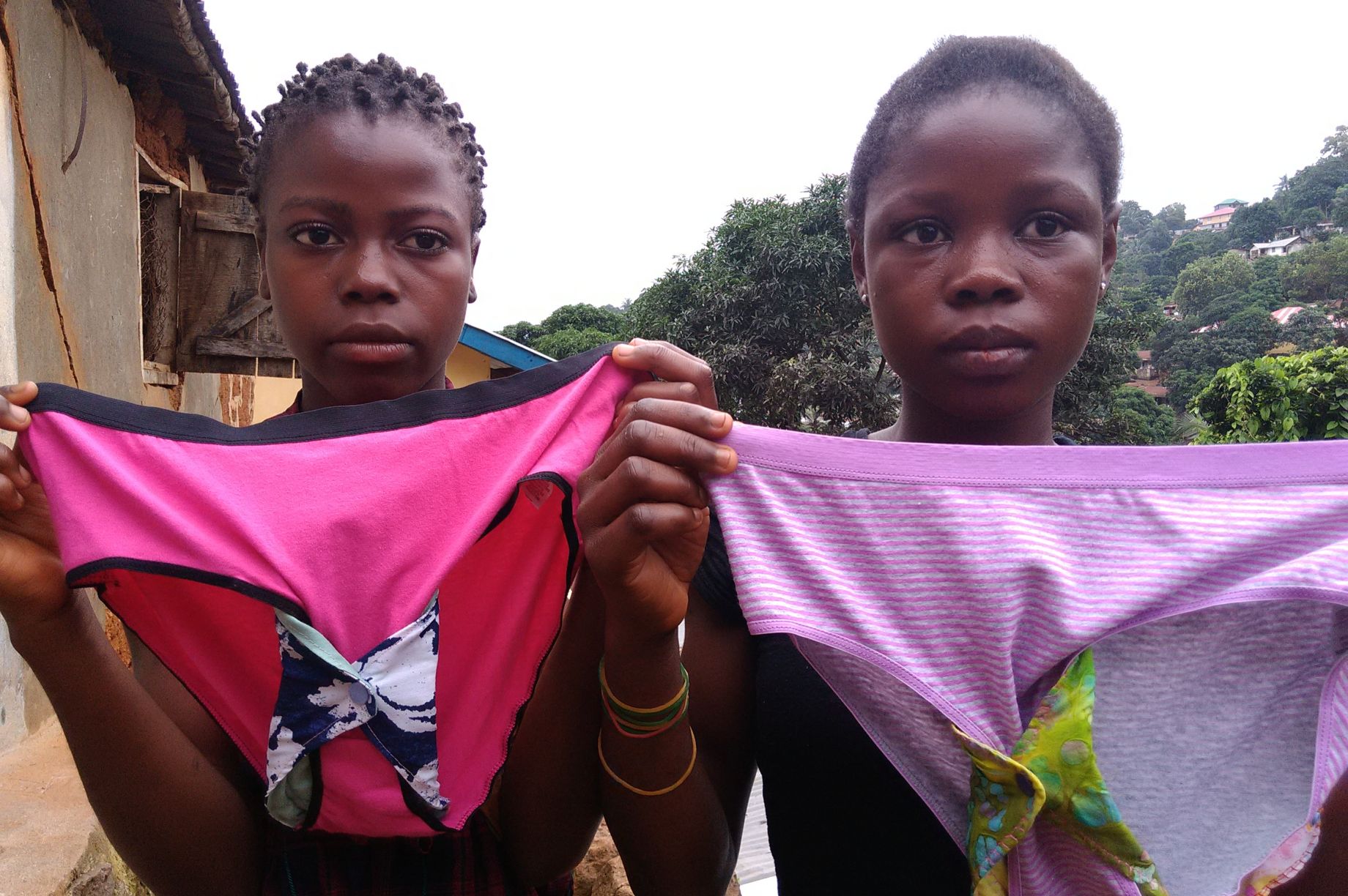 Empower 4 local women and 142 schoolgirls inSalone - GlobalGiving