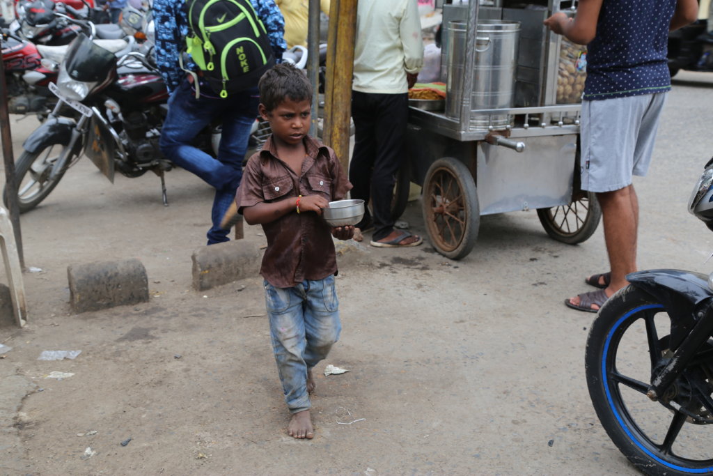Rescuing of 100 Street Children in India - GlobalGiving