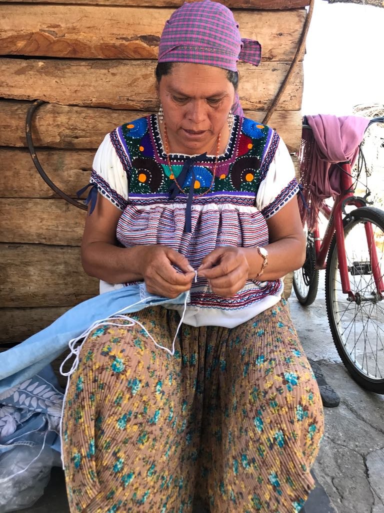 Empowering Mayan women through ancient textiles - GlobalGiving