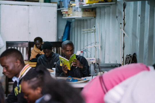 Skills training centre for 14-25 yr olds - Nairobi - GlobalGiving