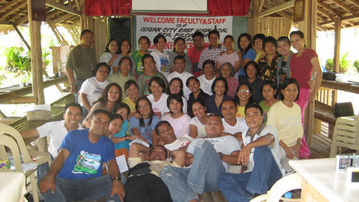 Empowering 900 Filipino Youth in Peace Building - GlobalGiving