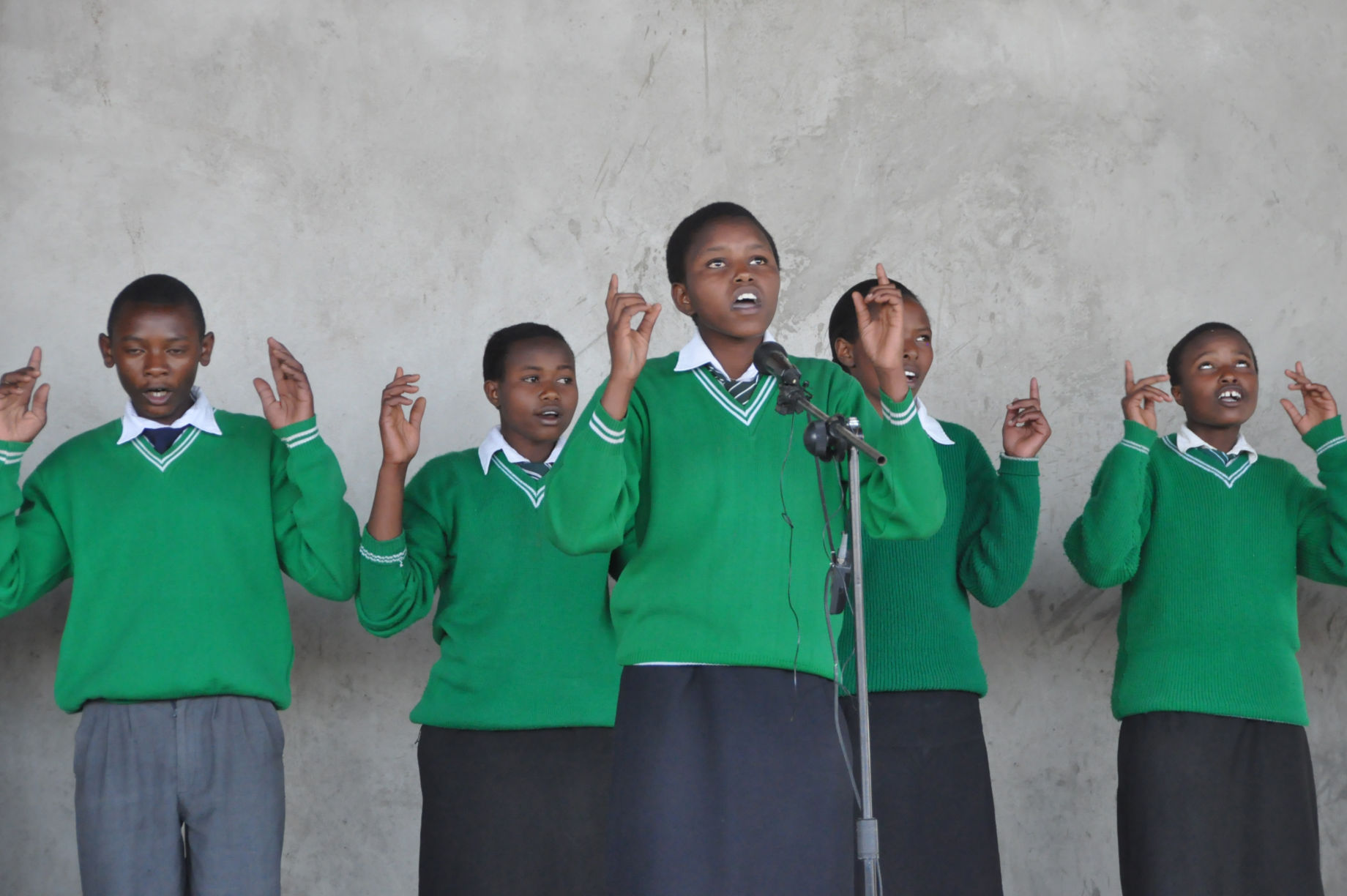 Reports on 1000 Voices for Hope - Mahiga Hope High - GlobalGiving