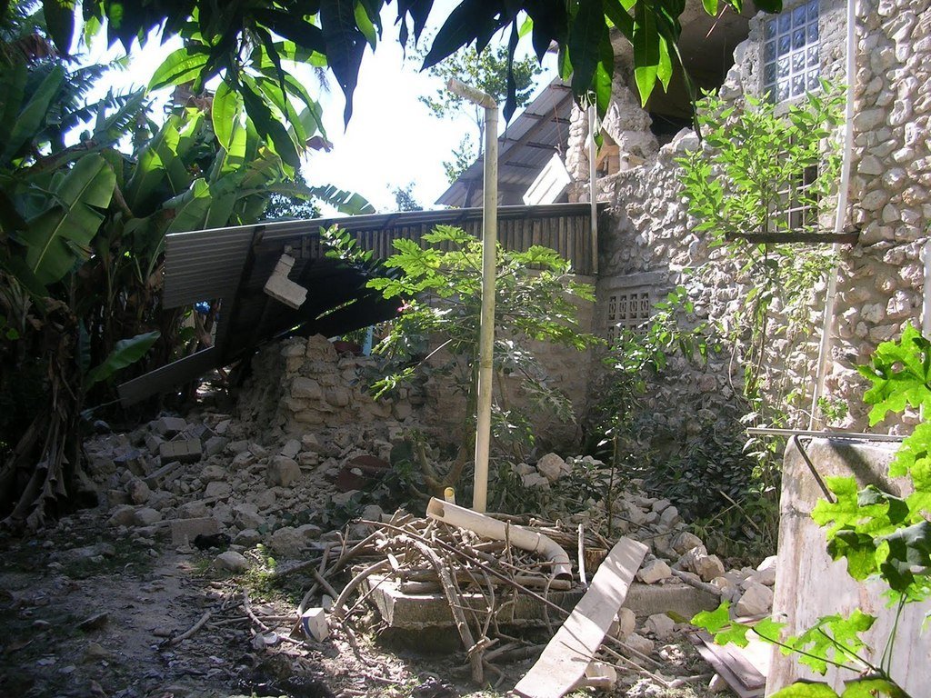Reports on Safe Water & On-going Relief in Haiti - GlobalGiving