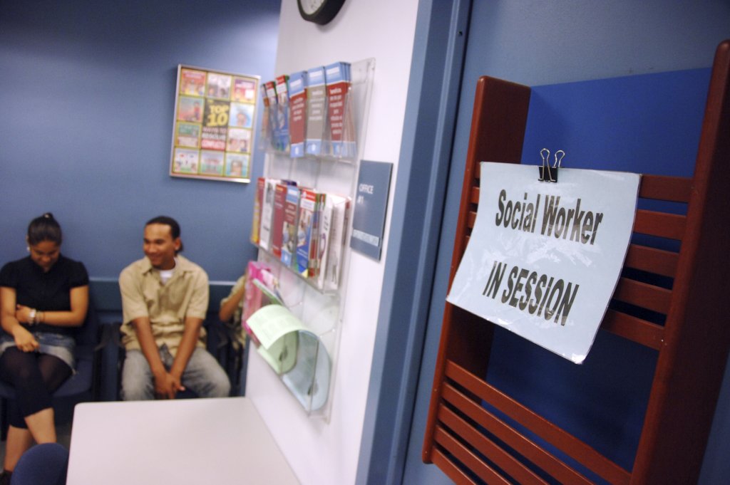 Social Workers Providing COVID-19 Recovery in NYC - GlobalGiving