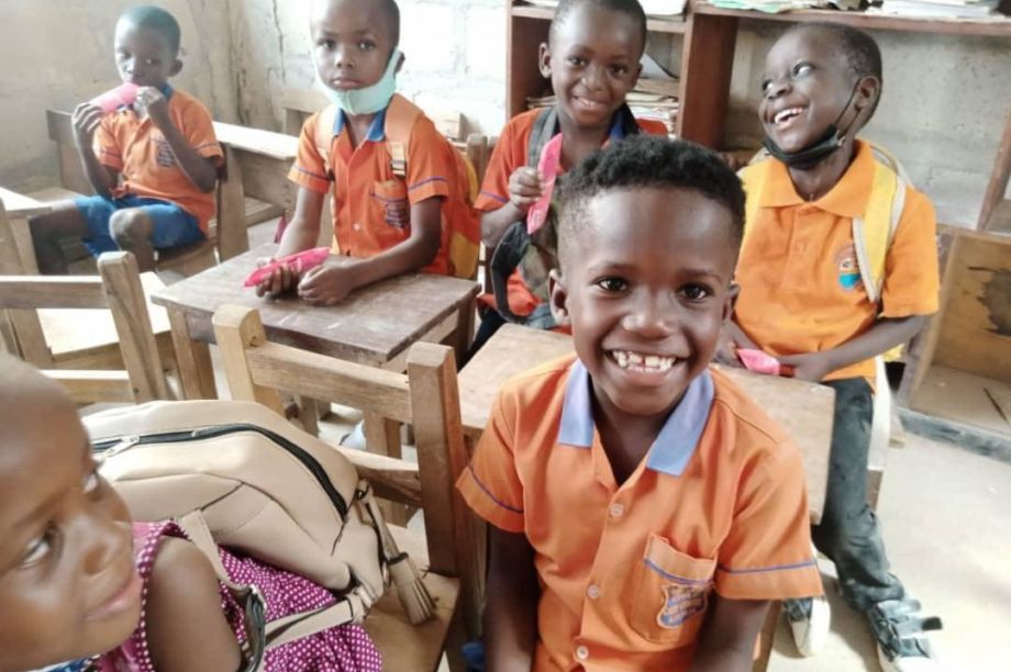 Raise the Roof for 120 school children in Ghana - GlobalGiving