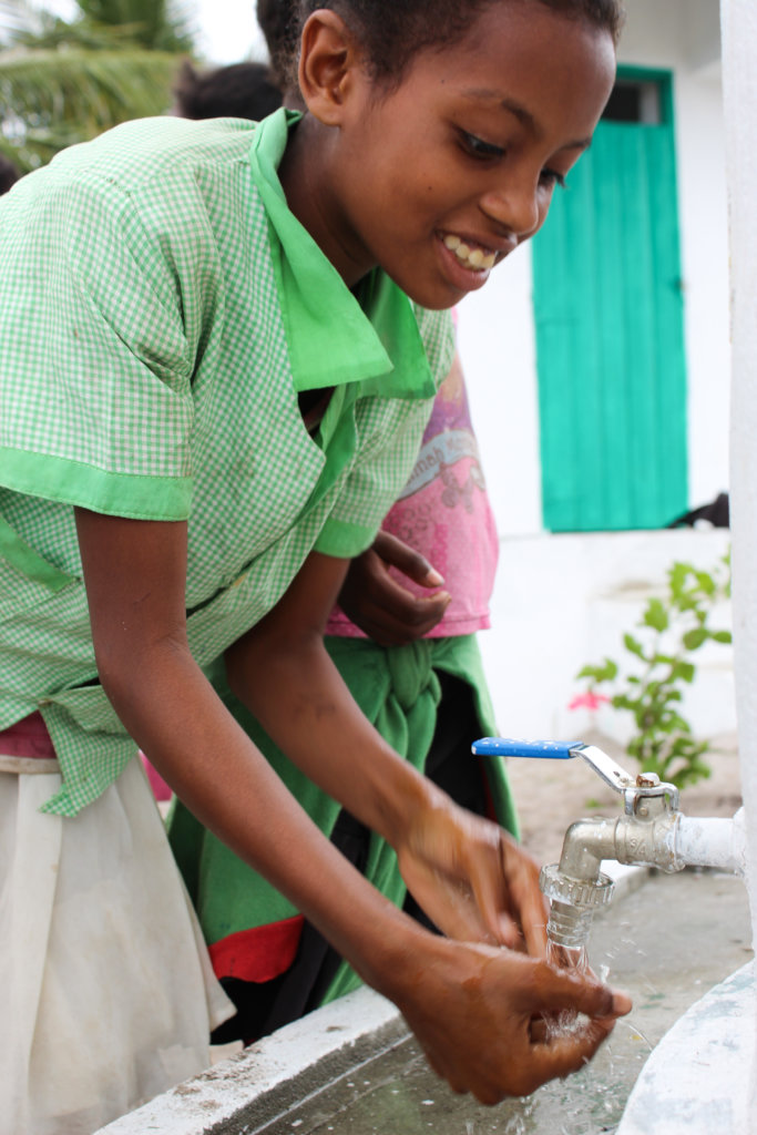 Reports on Holistically Alleviating Poverty in Madagascar - GlobalGiving