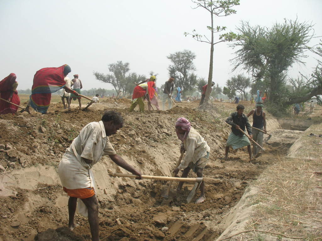 Reports on Flood Rehabilitation: Relief and Preparedness - GlobalGiving