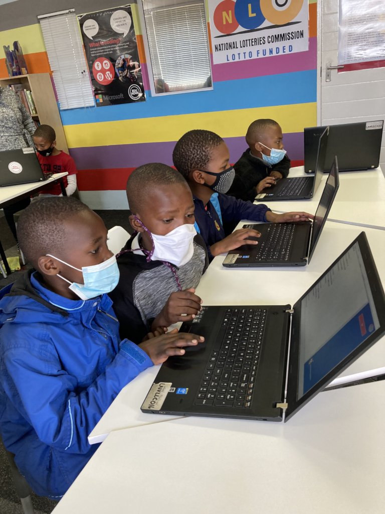 Mobile classroom empowers 1000+ kids in Langa CT - GlobalGiving