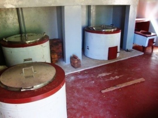 Build an energy-saving school kitchen in Kenya - GlobalGiving