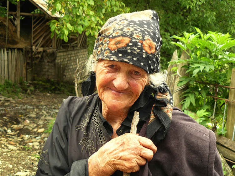 The Support of 50 Singleton Older Women in Georgia - GlobalGiving