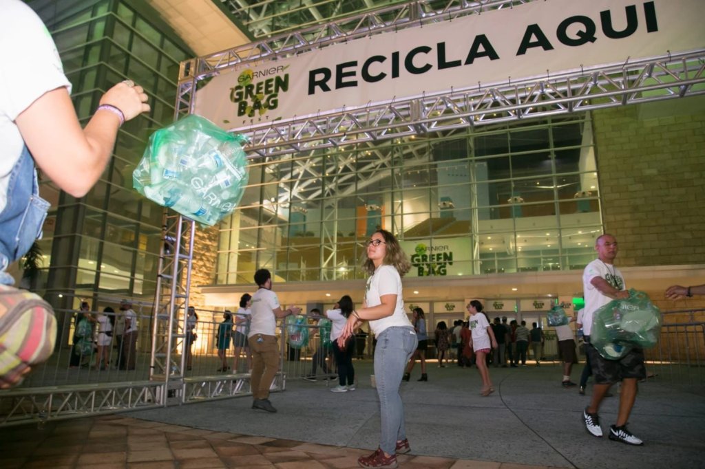 Help Rebuild Puerto Rico through Glass Recycling - GlobalGiving