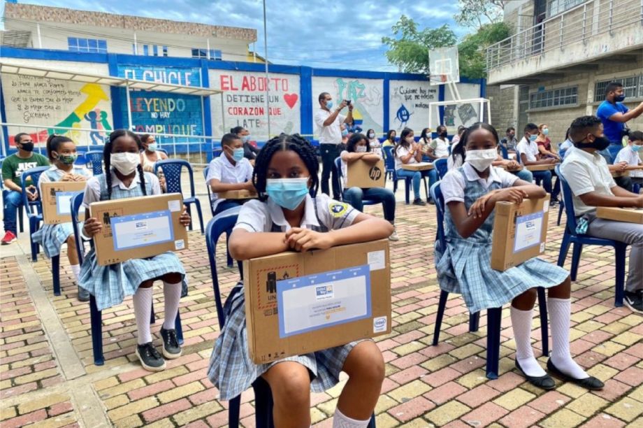 COVID-19: 243.000 Colombian children out of school - GlobalGiving