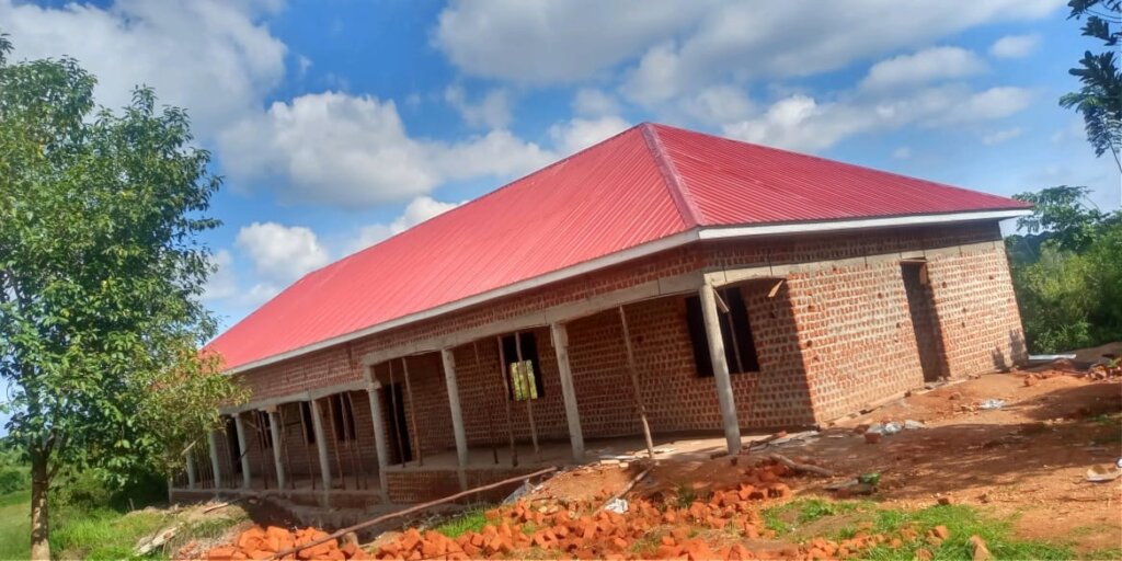 Building Dormitories for 100 Orphans in Uganda - GlobalGiving