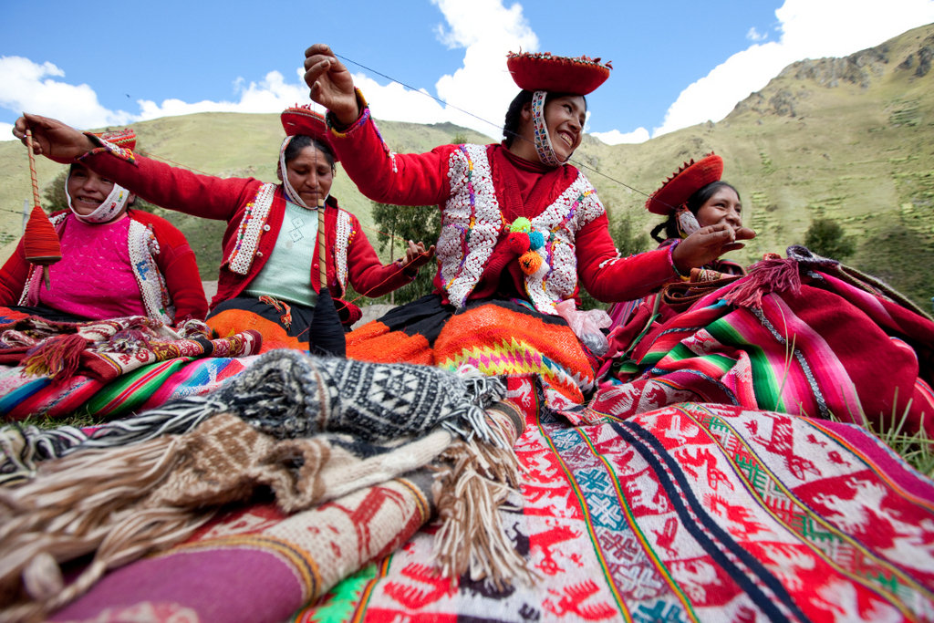 Market access for isolated Andean communities - GlobalGiving
