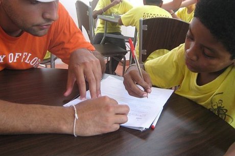 Mentoring displaced youth for success in Colombia - GlobalGiving