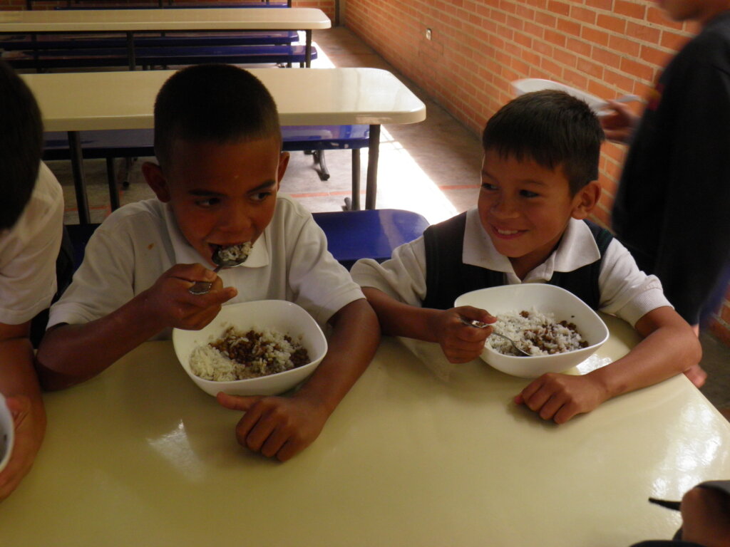 A hungry child cannot study - GlobalGiving