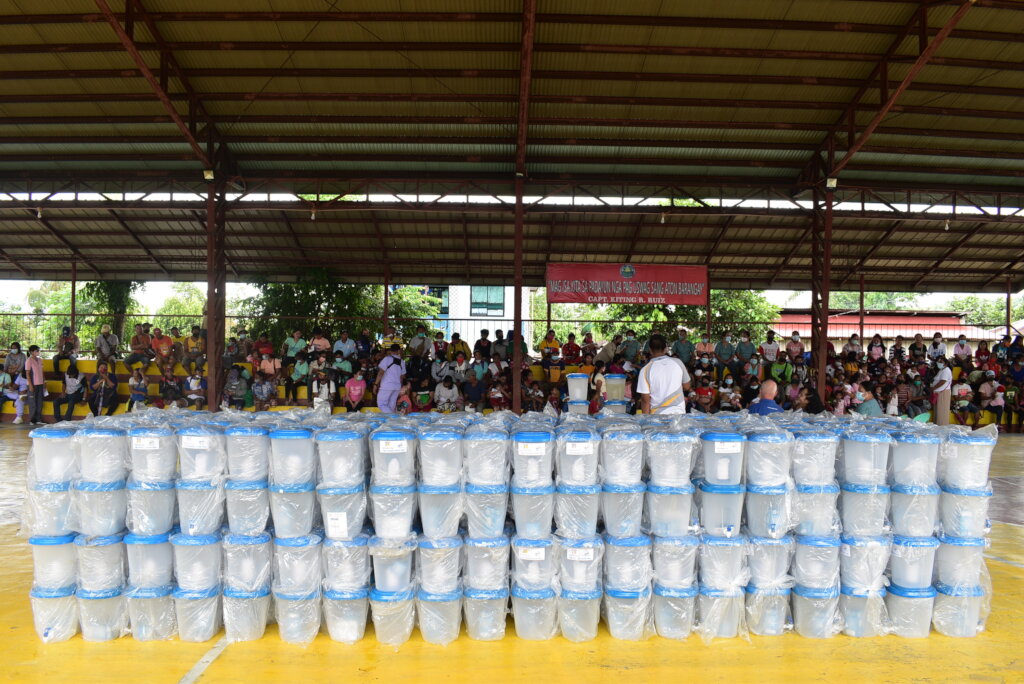Safe water for 1,000 families in the Philippines - GlobalGiving