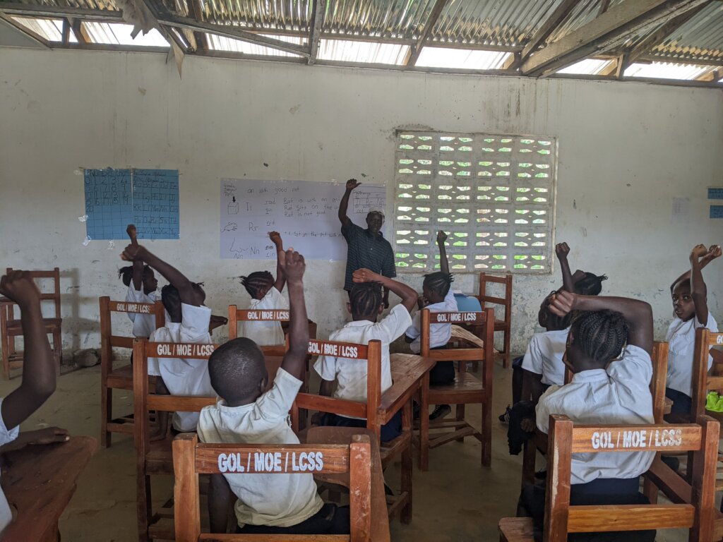 A Model Elementary School Focused on Literacy - GlobalGiving