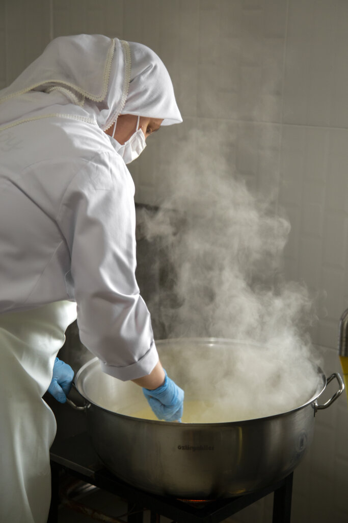 Support Low Income Women Through Cooperatives - GlobalGiving