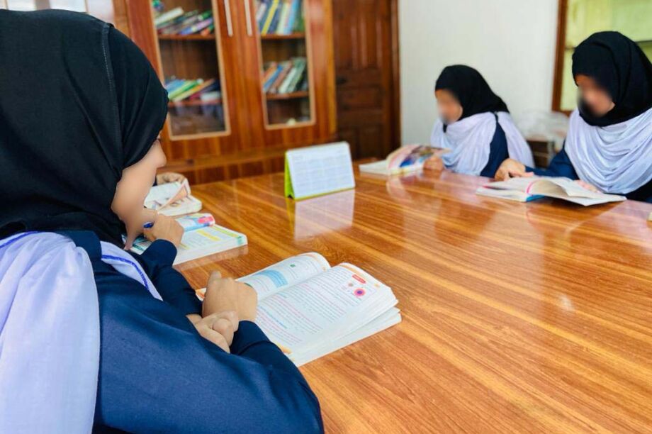 Donate to Break Barriers: Yasmin Bibi Girls College - GlobalGiving