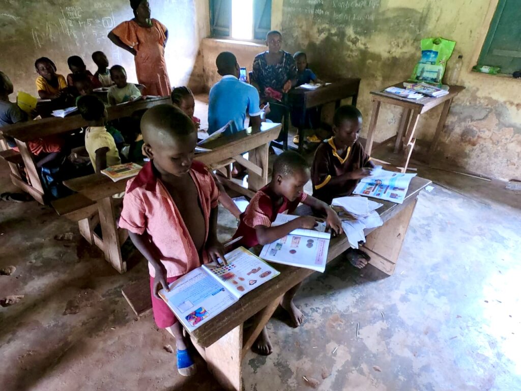 Donate to Help us rebuild a school in rural Nigeria - GlobalGiving