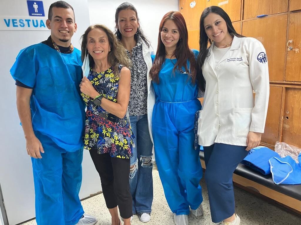 Helping young Venezuelan doctors scholarship - GlobalGiving