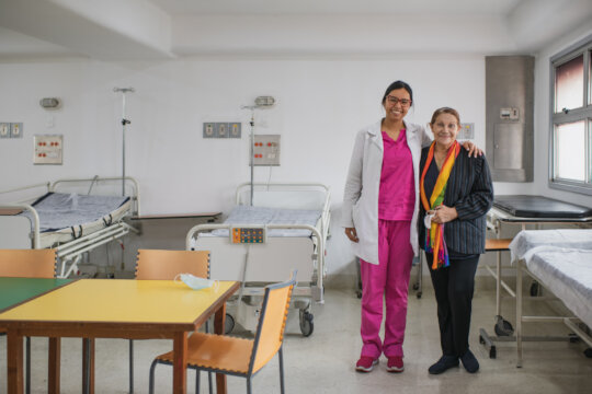Helping young Venezuelan doctors scholarship - GlobalGiving