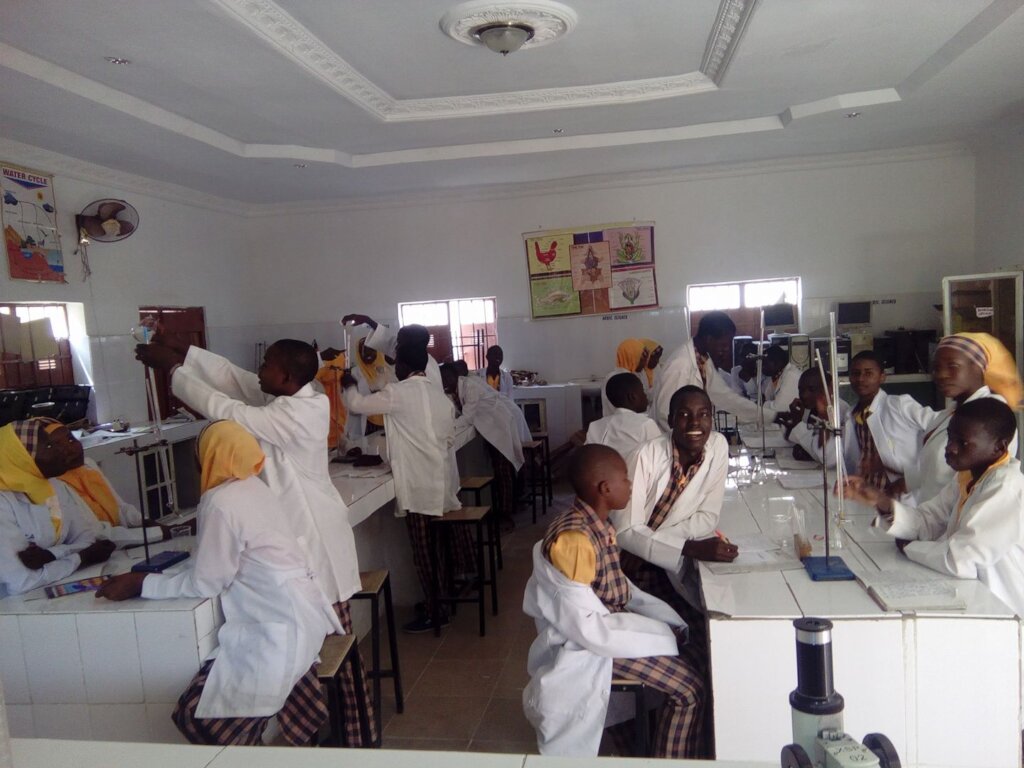 The STEM Hub Lab Project - GlobalGiving