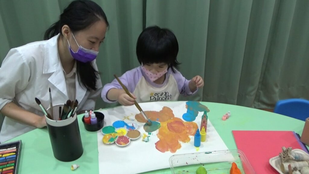 Art Therapy for Early Intervention Children - GlobalGiving