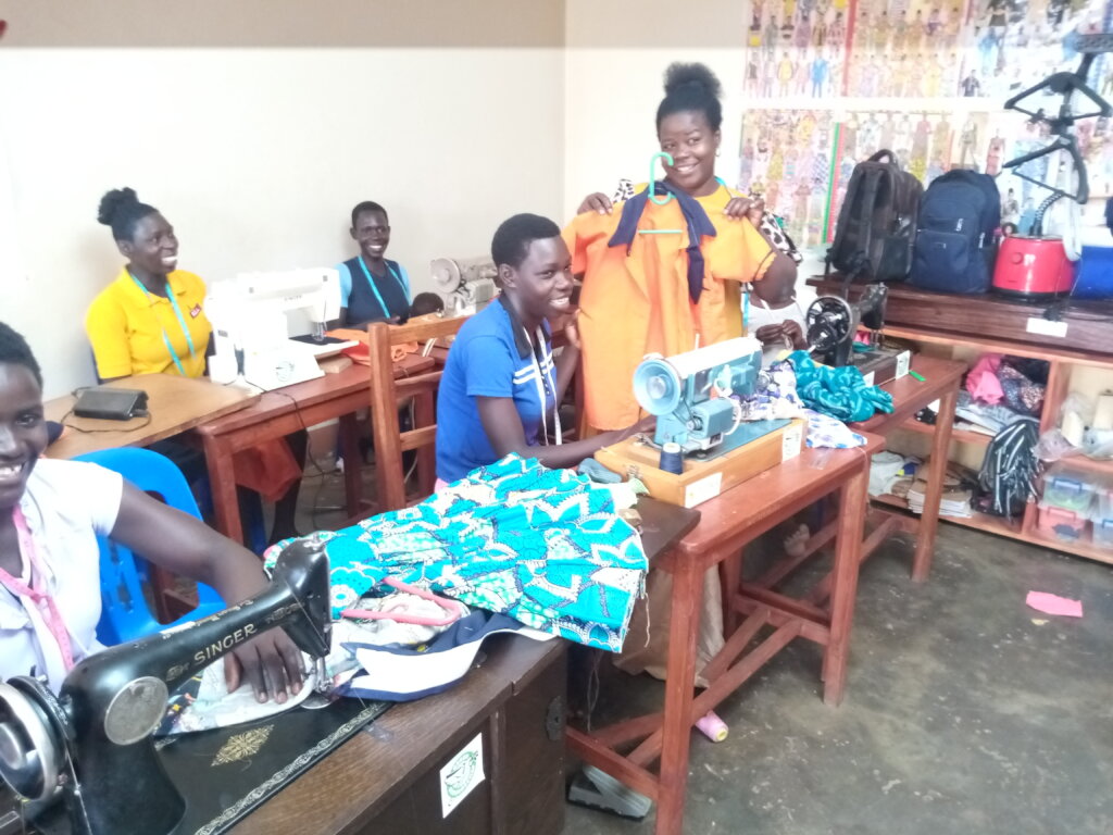 Refugee Women Skills Project - GlobalGiving