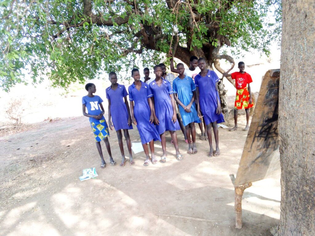 Build classrooms and latrines in Majak Goi Village - GlobalGiving