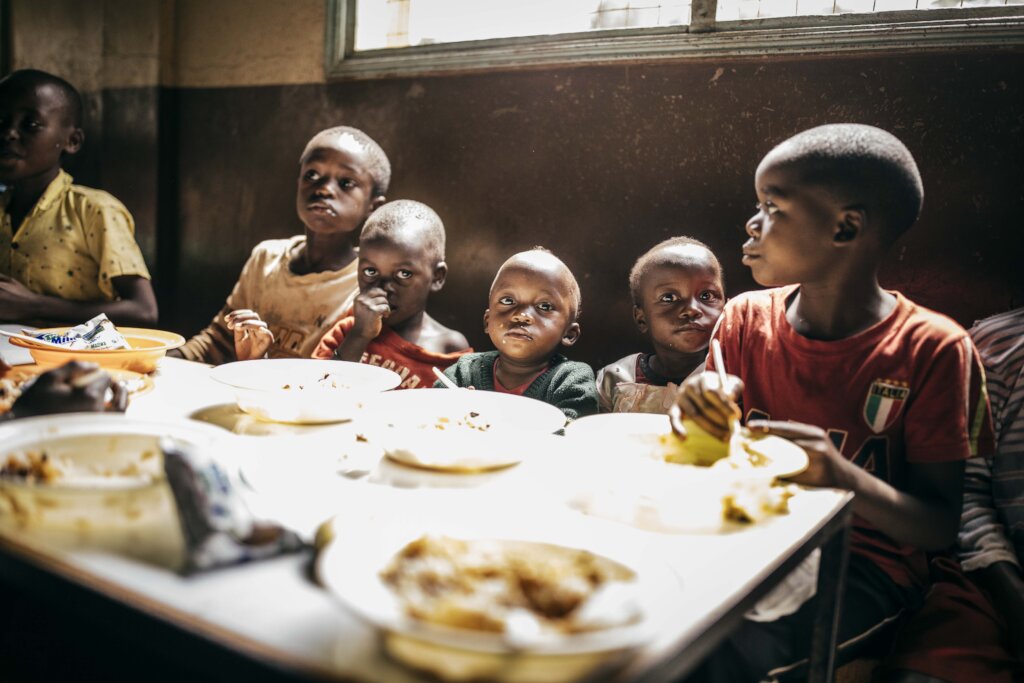 Saturday Feeding Program, Feeding 1500 Children - GlobalGiving