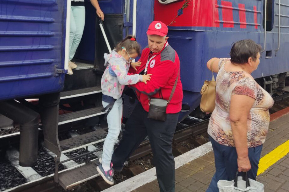 Kakhovka Dam. Help Ukrainian Red Cross save people - GlobalGiving