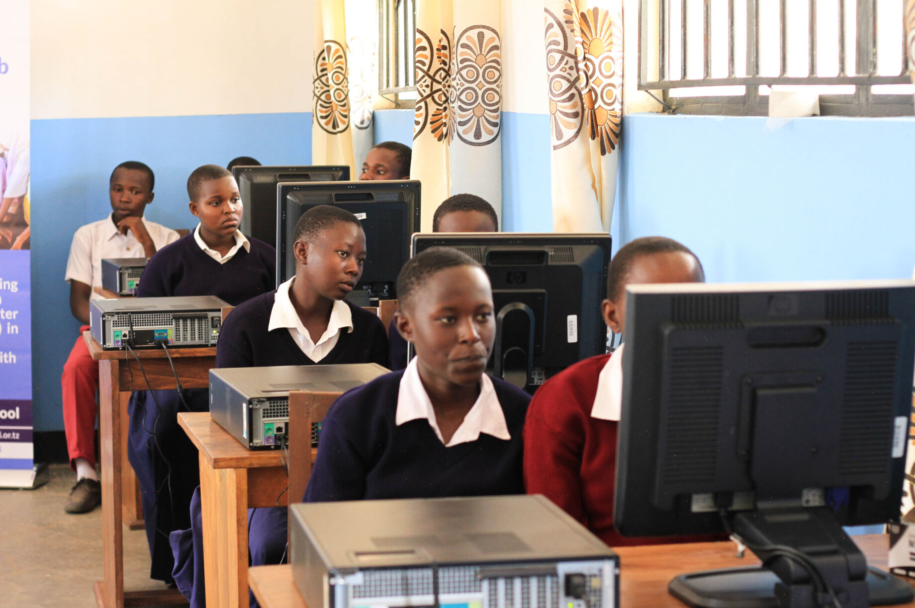 Equip 200students with computer skills in Tanzania - GlobalGiving