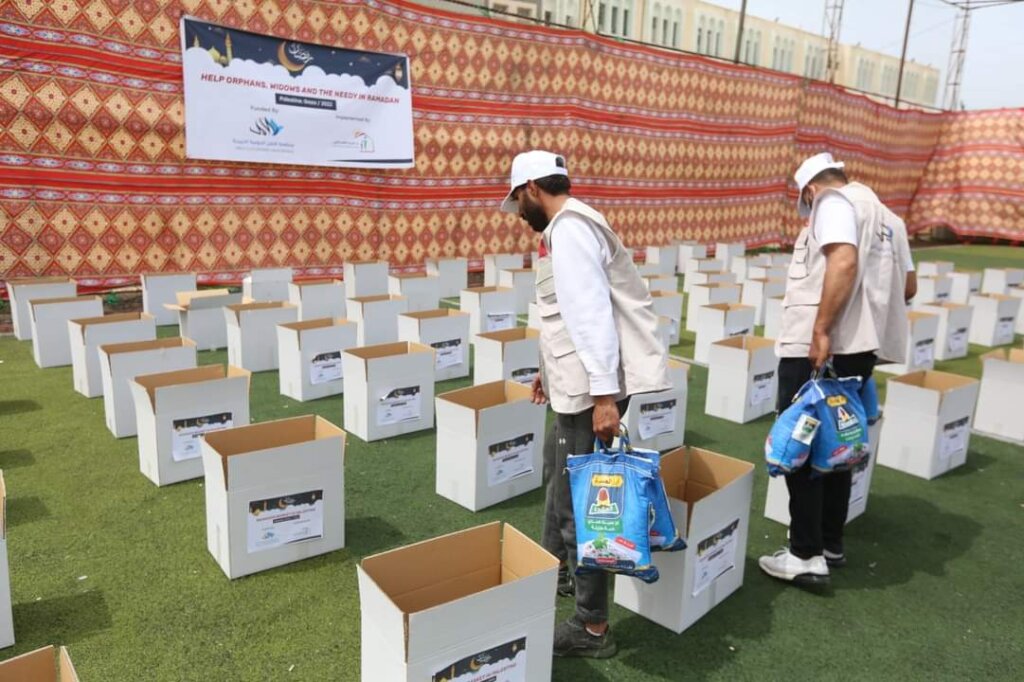 Supporting 200 poor families in northern Syria - GlobalGiving