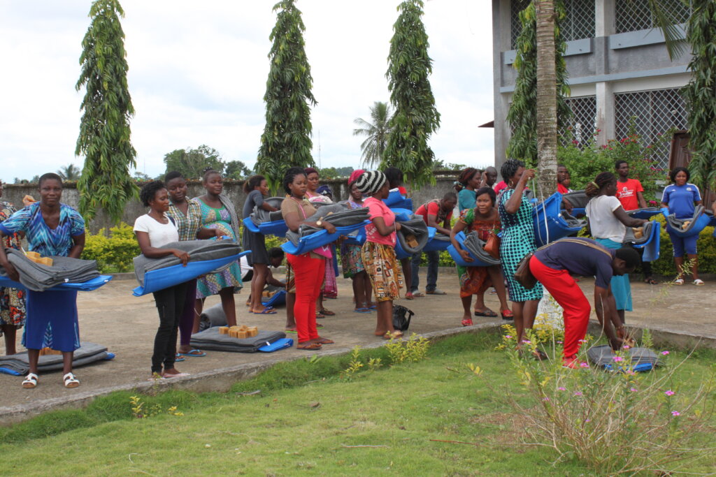 BRING WATER SAVE 25000 LIVES IN MAHOLE-CAMEROON - GlobalGiving