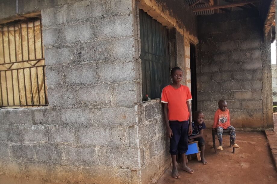 Shelter Help For 200 Impoverished Family - GlobalGiving