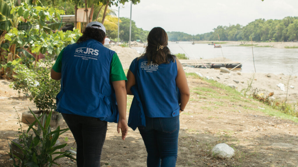 Dignifying roads: Displaced women. Mexico - GlobalGiving