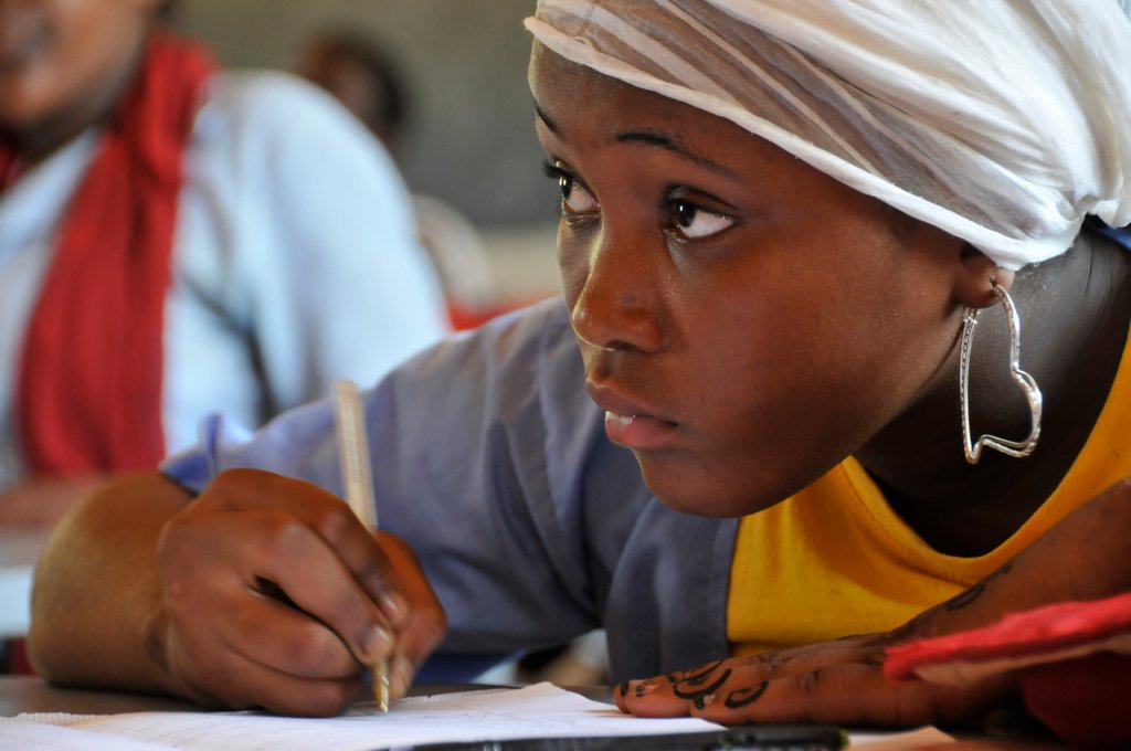Help 80 Secondary Pupils in Niger Read and Write - GlobalGiving