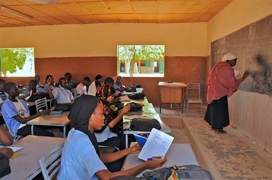 Help 80 Secondary Pupils in Niger Read and Write - GlobalGiving