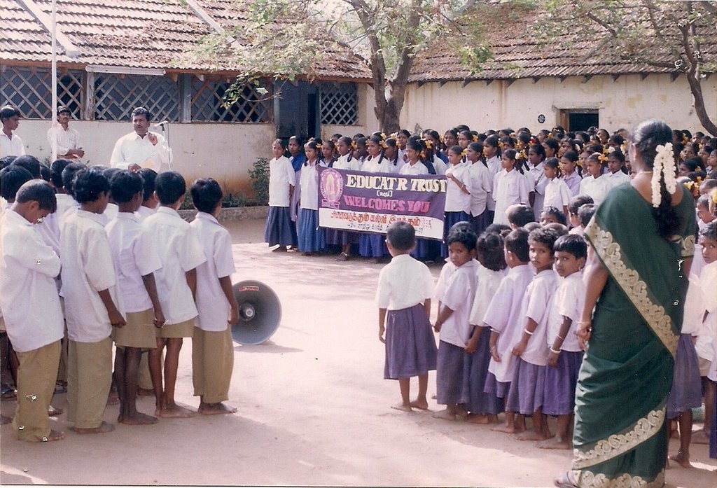 Modern dress making for 100 dalit female in India - GlobalGiving