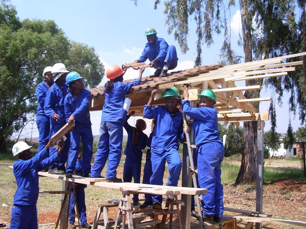 Skills training for 20 unskilled South African men - GlobalGiving