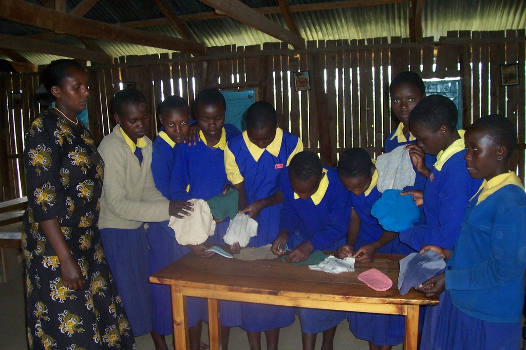 Small Business to Support Girls Education in Kenya - GlobalGiving