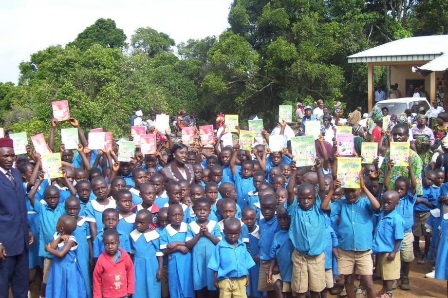 Textbooks for 70 rural primary schools in Cameroon - GlobalGiving