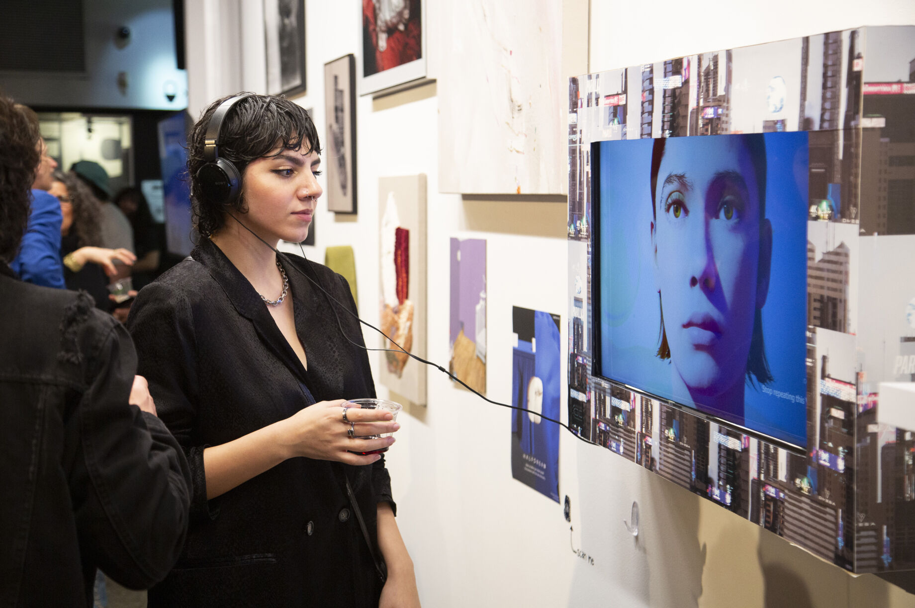 Donate to Live Core Artist Services Program - GlobalGiving