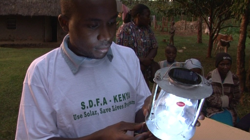 500 solar lamps to 500 families in Malava, Kenya - GlobalGiving