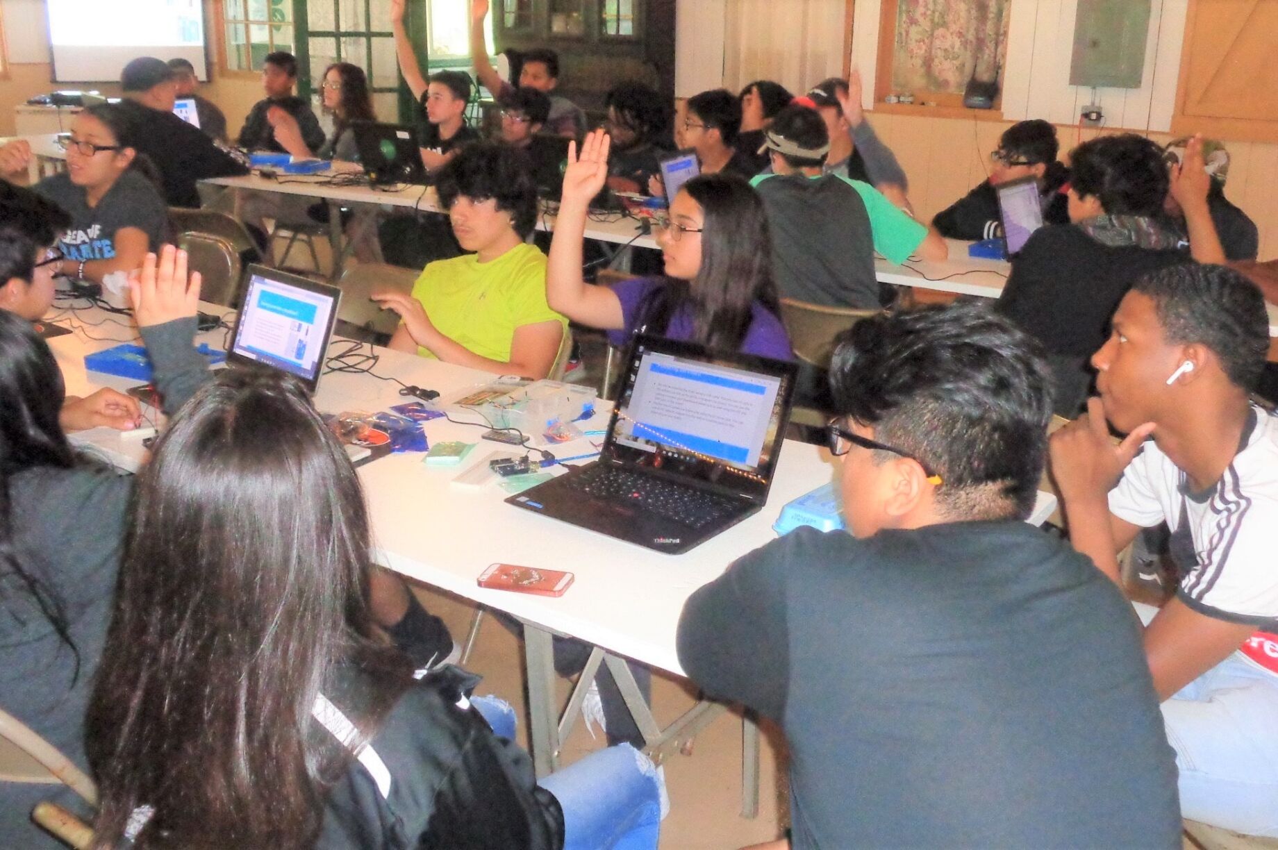 Empowering Mexico's Youth Through STEM Education - GlobalGiving