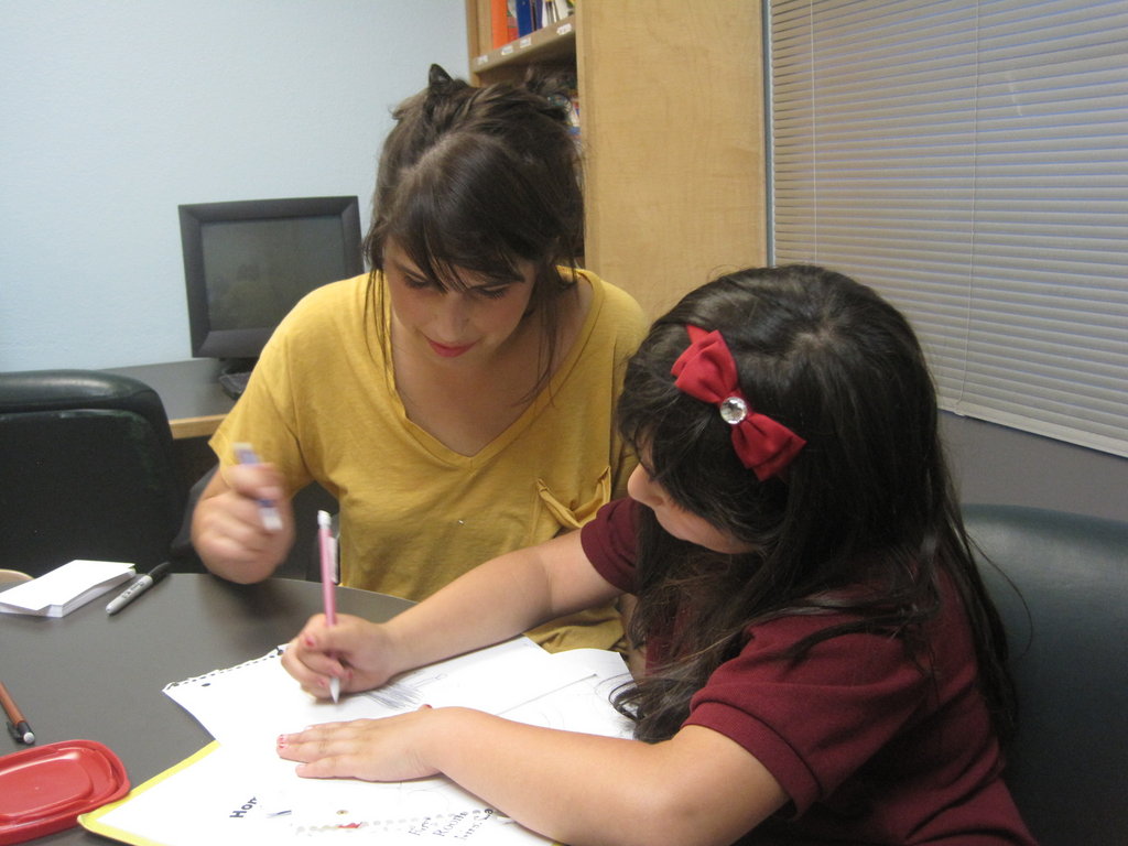 Provide support to 6500 homeless students k-12 - GlobalGiving