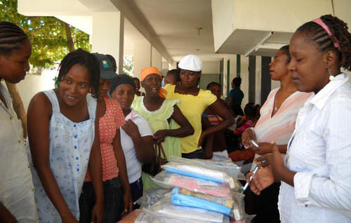Provide a Safe Motherhood Kit - GlobalGiving
