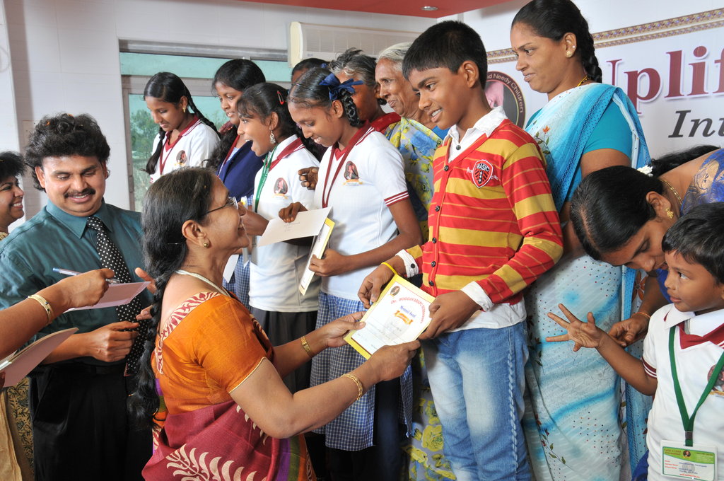 Uplift a Child - 4000 Children - GlobalGiving